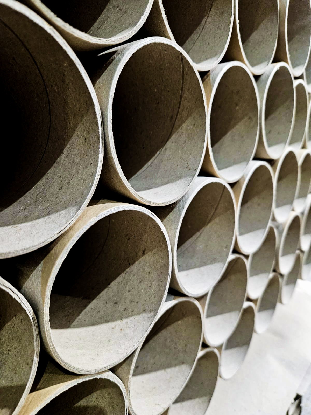 How Cardboard Tubes & Cores Reduce Carpet Waste